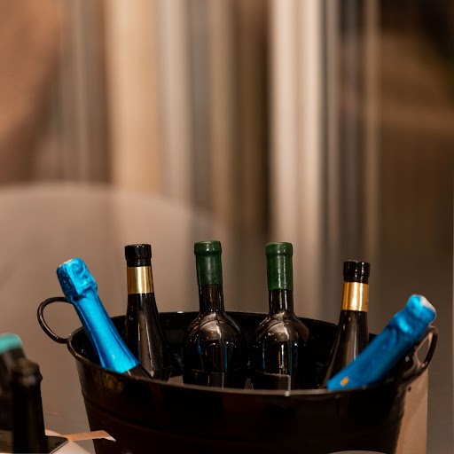 How Liquor Bundles Make Hosting Events Easier? | Liquor Bar Delivery